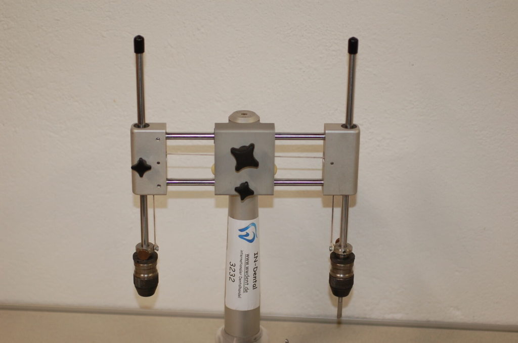 Parallelometer Vermessungsgerät grau Dental Zahntechnik mit Modelltisch ...